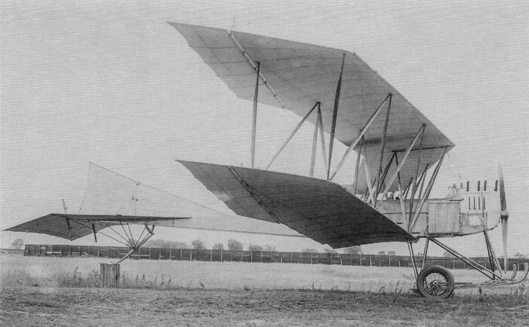 J.Herris - Albatros Aircraft of WWI. Volume 1: Early Two-Seaters ...