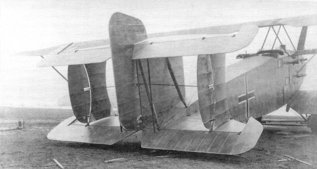 J.Herris - German Aircraft of Minor Manufacturers in WW1. Volume II ...